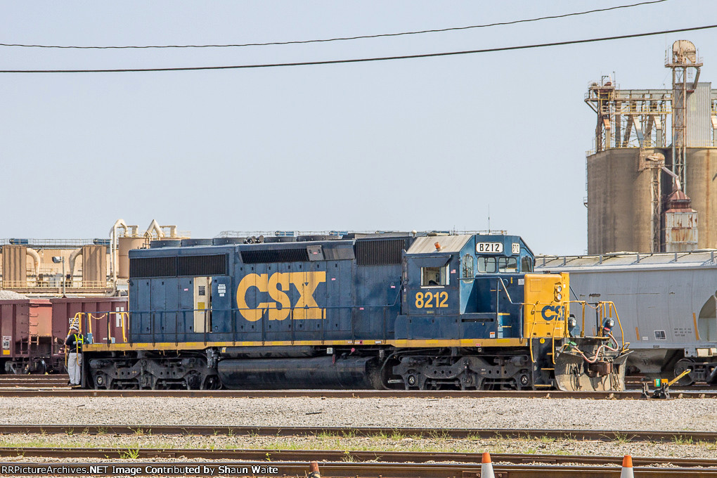 CSX 8212